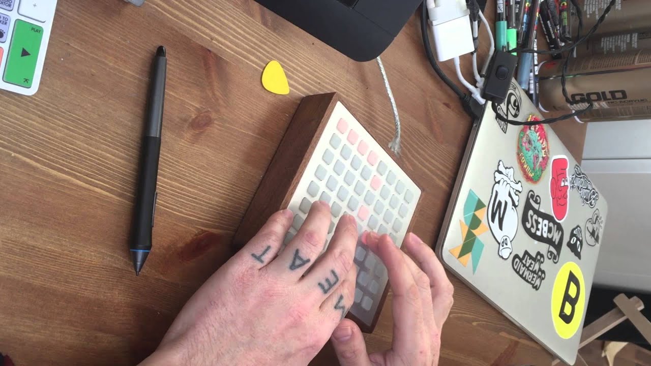 monome mlrv - YouTube