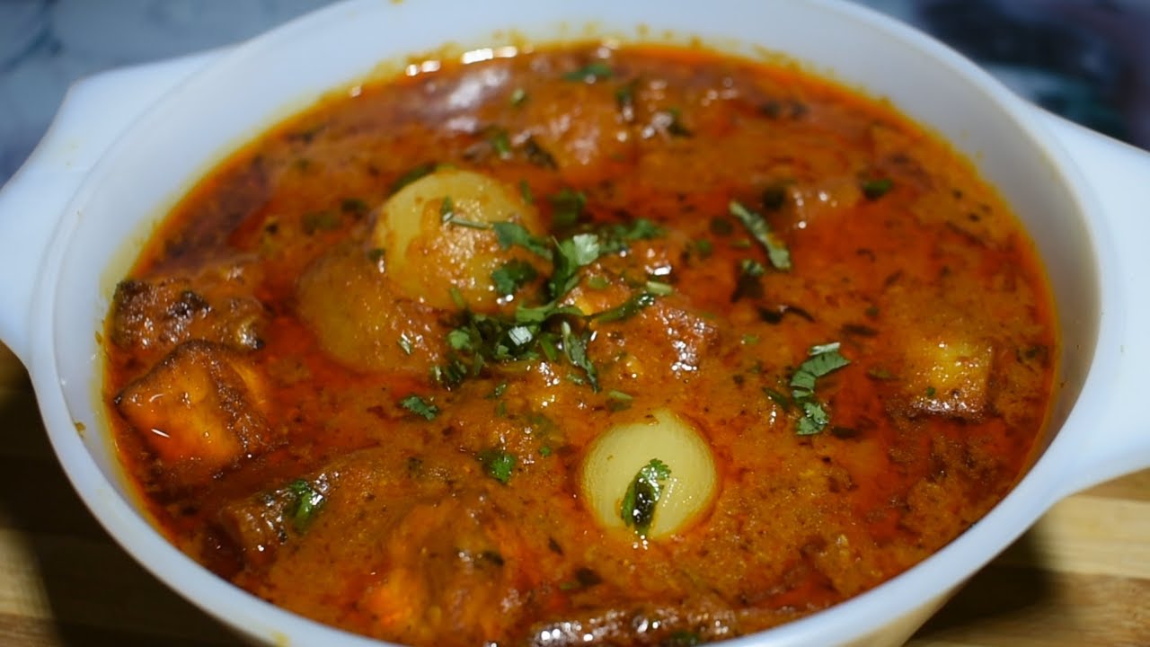 Jaipur's Special Aloo Pyaz Paneer ki Sabzi | Tasty Recipe | Potato ...