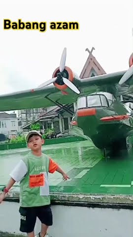 Jalan jalan di mesium perjuangan benteng kota jambi ...babang azam ...