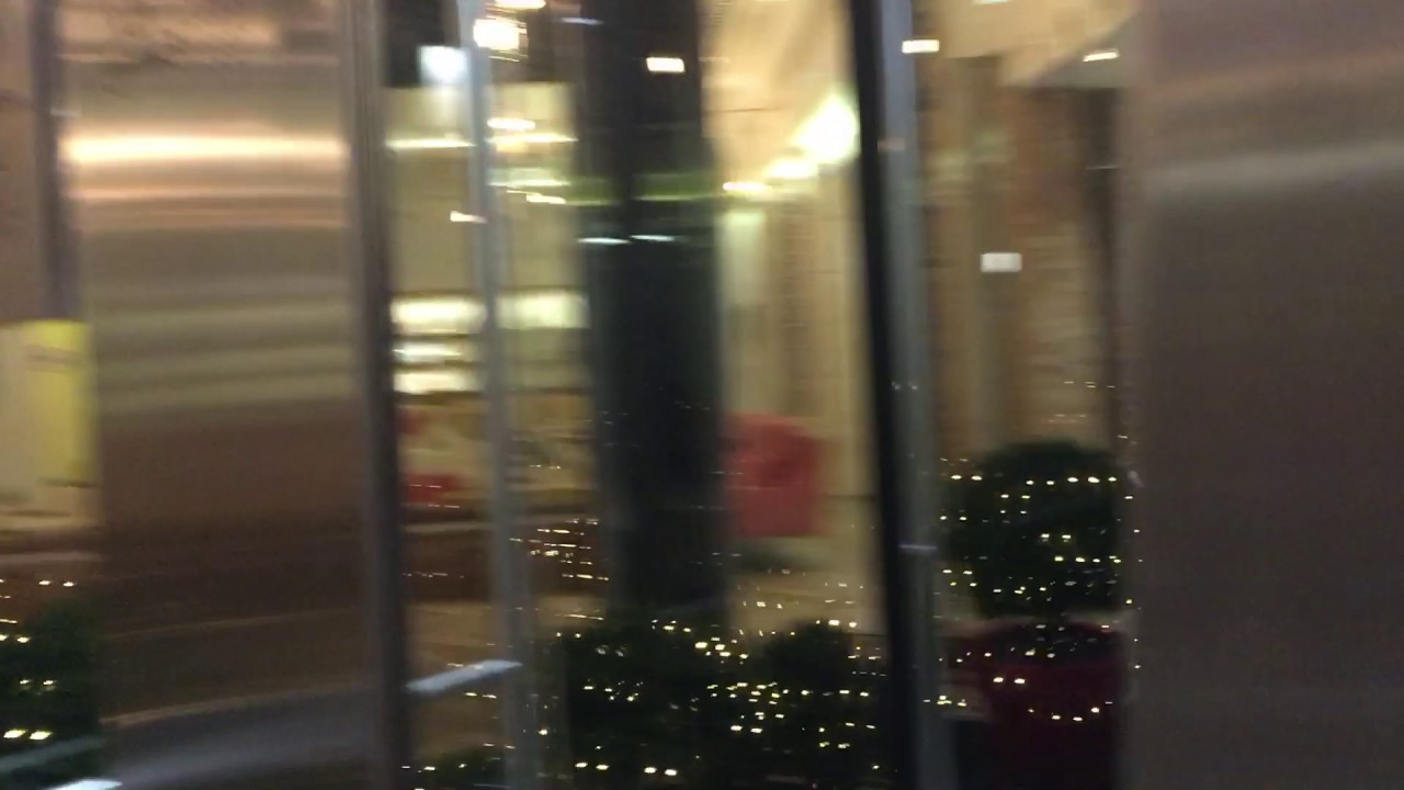 Altor glass Traction lift @34B hotel Paris France - YouTube