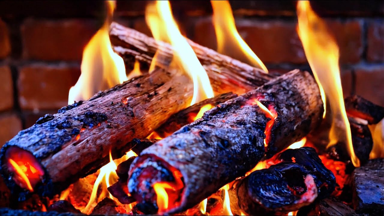 🔴 Enjoy a Real Burning Fireplace with Roaring Flames and Crackling ...