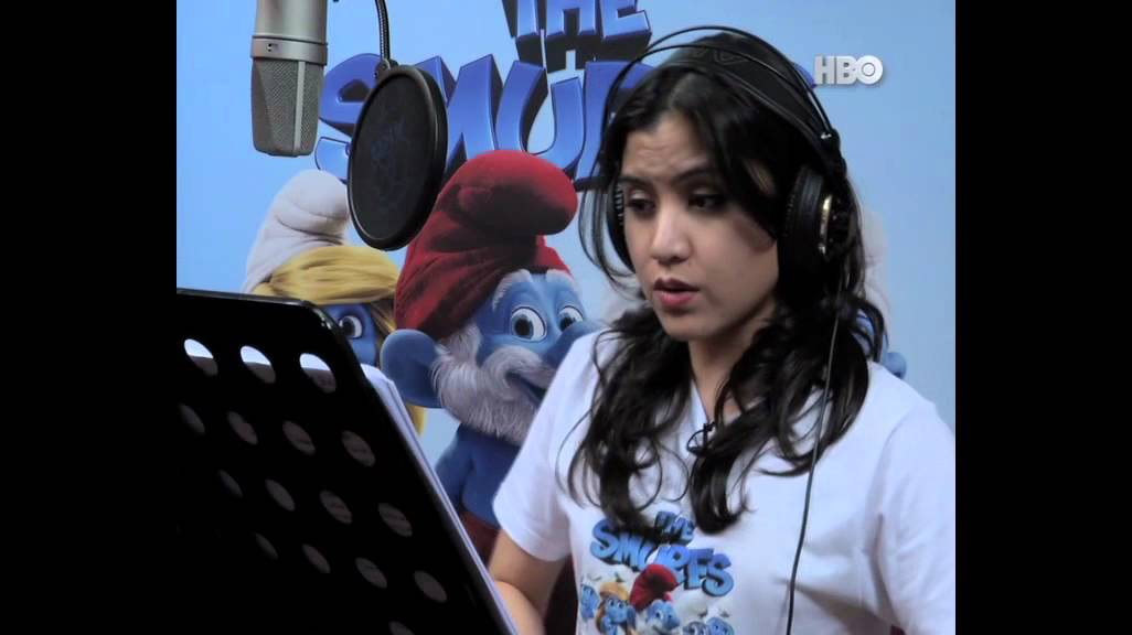 (Promo) Lisa Surihani as Smurfette (English) - YouTube
