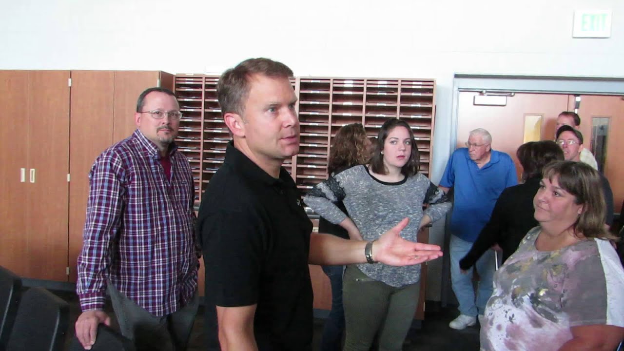 Gilbert High School tour video October 2015 - YouTube