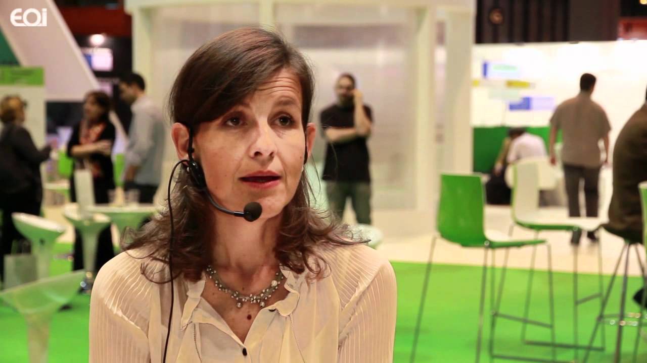 María Pizzuto (Reskilling) - YouTube