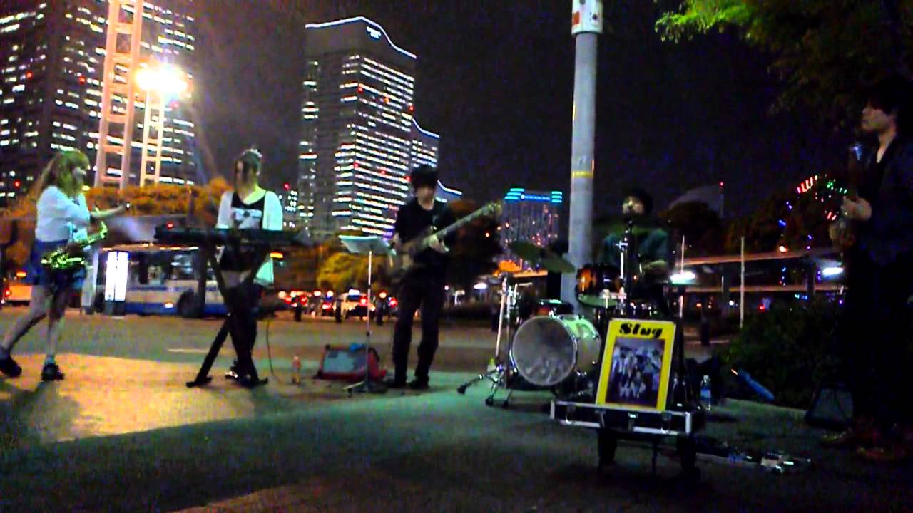 Slug Band Sakuragicho Station - YouTube