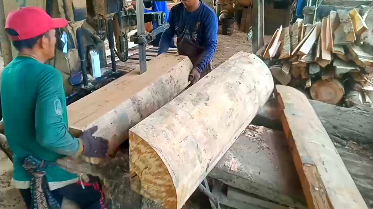 Tumpukan kayu berkualitas - YouTube