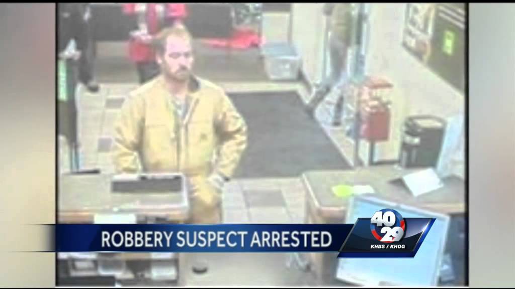 Rogers police arrest bank robbery suspect - YouTube