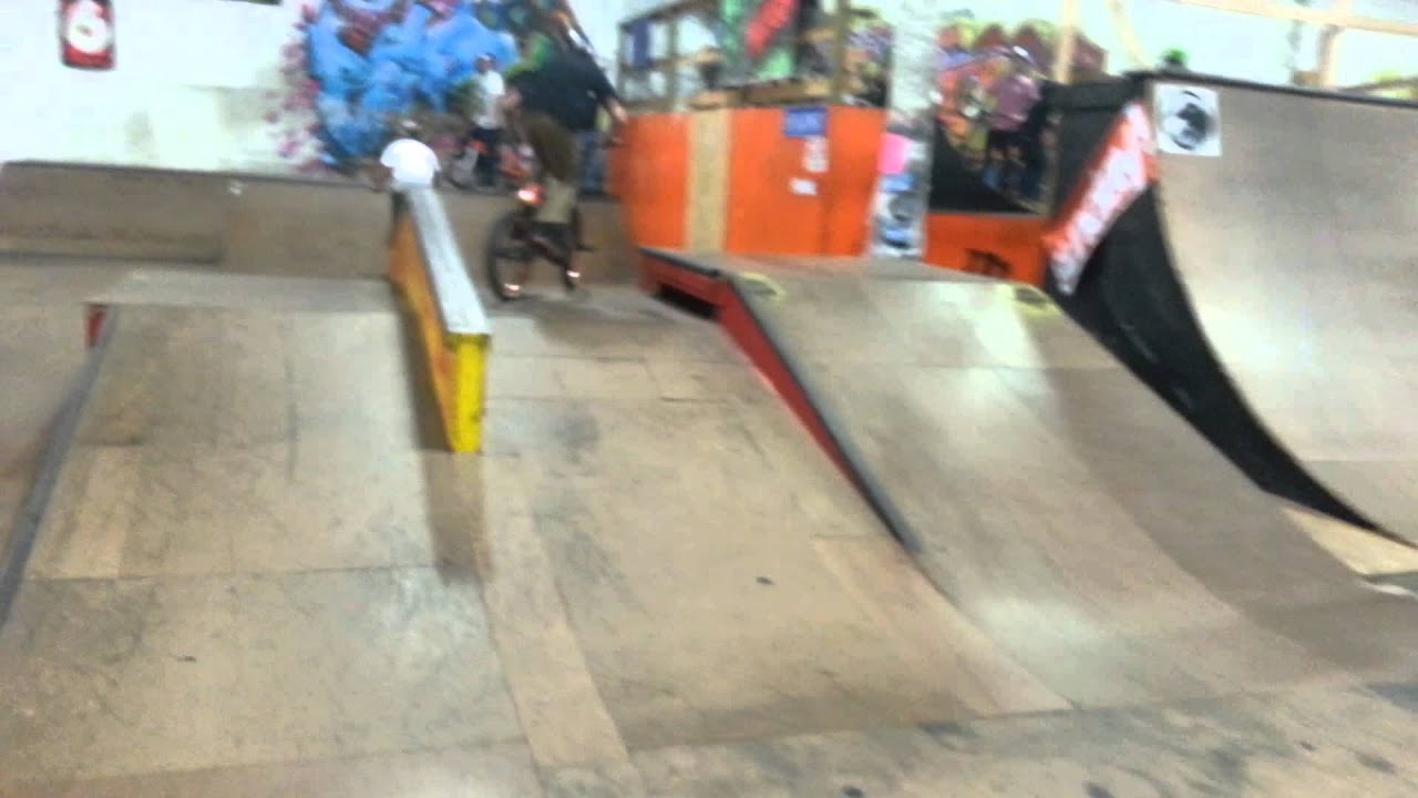 Really bad bmx crash by garot - YouTube