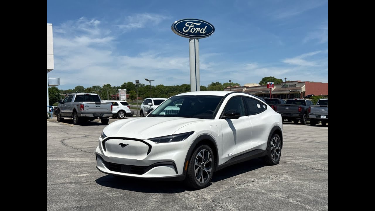 2025 Ford Mustang_Mach-E Select Lee's Summit, Blue Springs, Kansas City ...