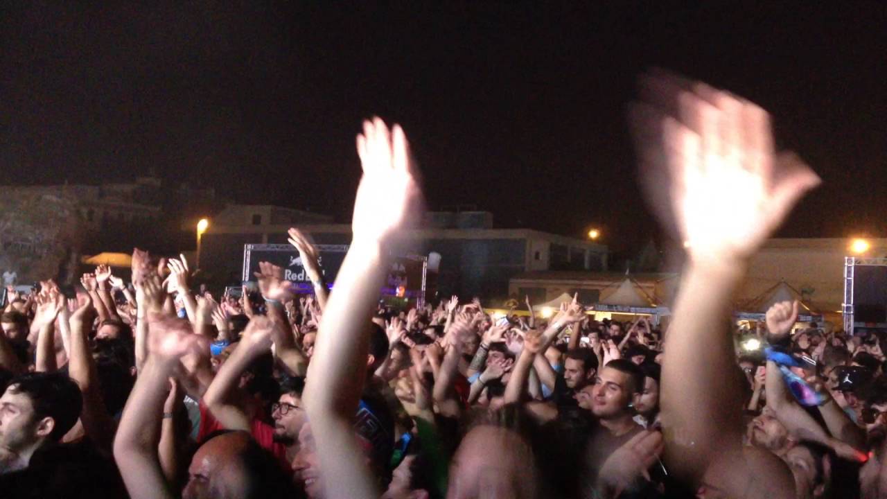 DAVID GUETTA LIVE IN PALERMO (SICILY) 09-07-16 LISTEN AGAIN TOUR - YouTube