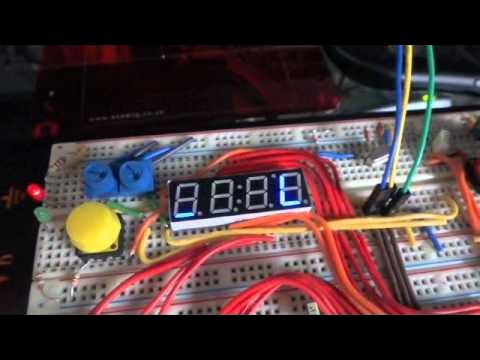 Raspberry Pi Shift Registers And 7 Seg Display - YouTube