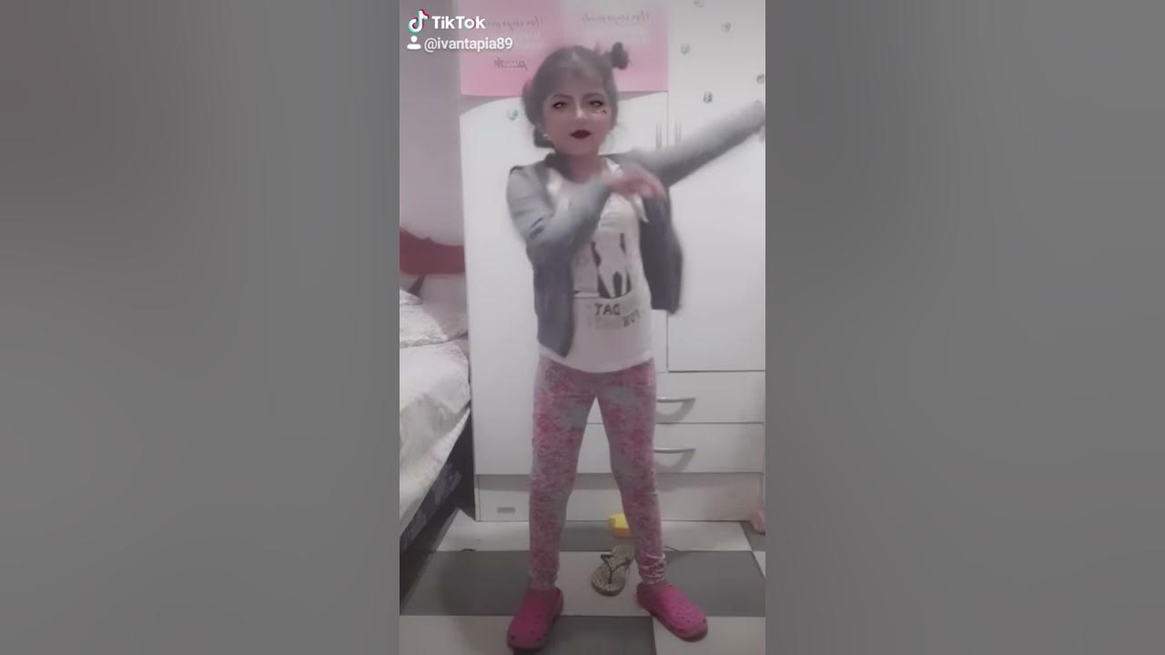 Emilia Tik Tok Youtube
