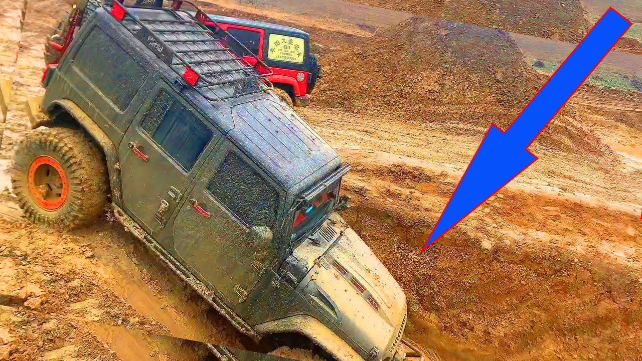 Jeep Wrangler Failed Nine Times When Crossing The Deep Hole - YouTube