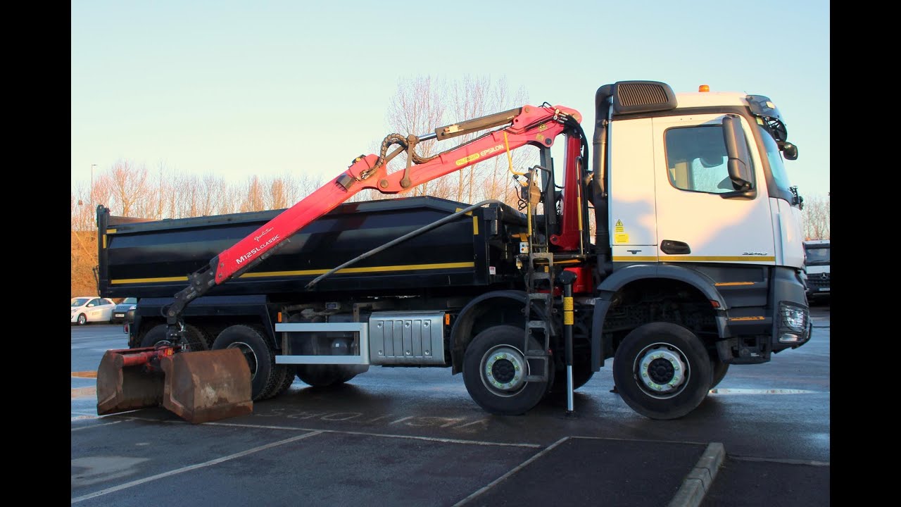 Mercedes 32T Tipper Grab - YJ15 GYE - YouTube