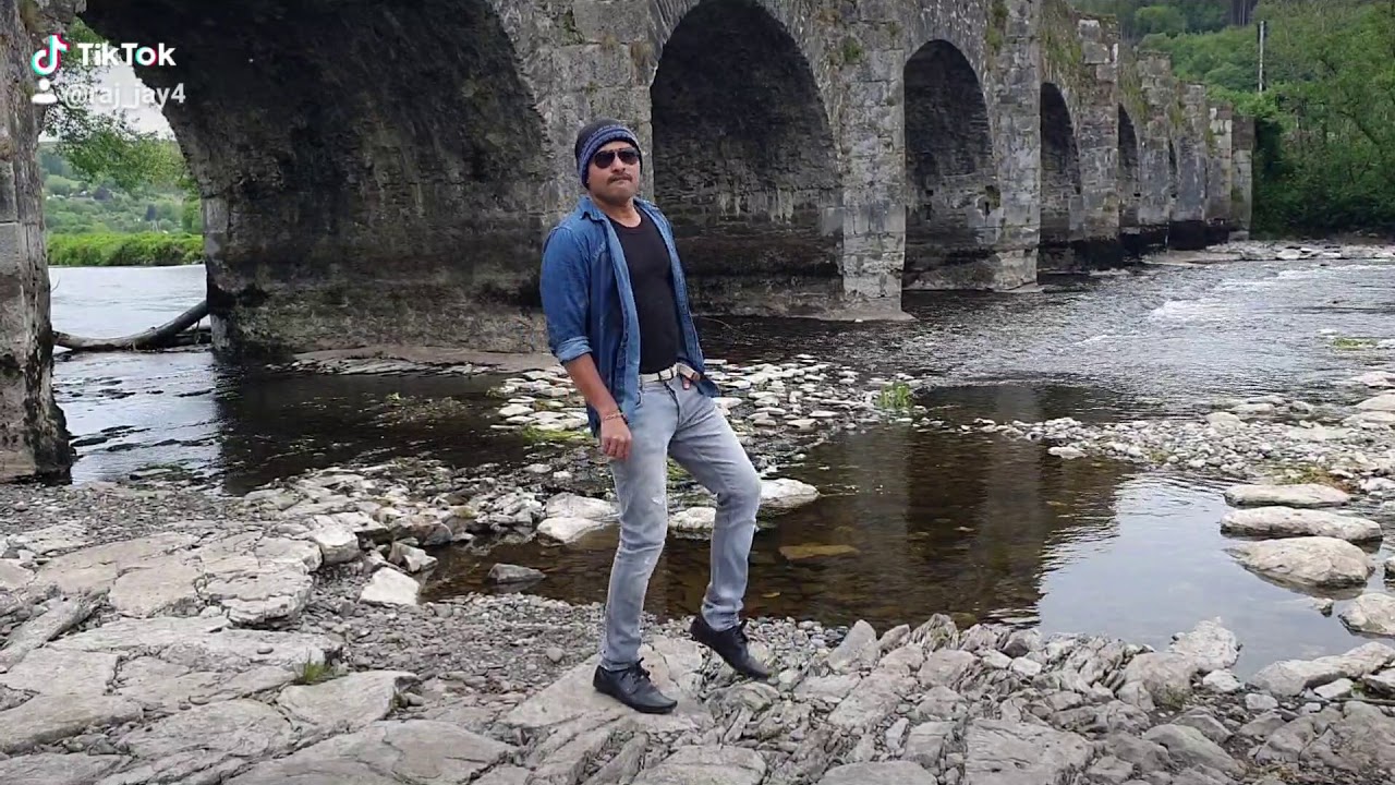 Vathi coming... - YouTube