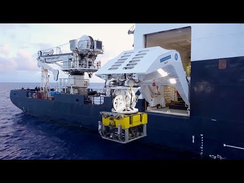The RV Petrel The AUV Hydroid Remus 6000 - YouTube