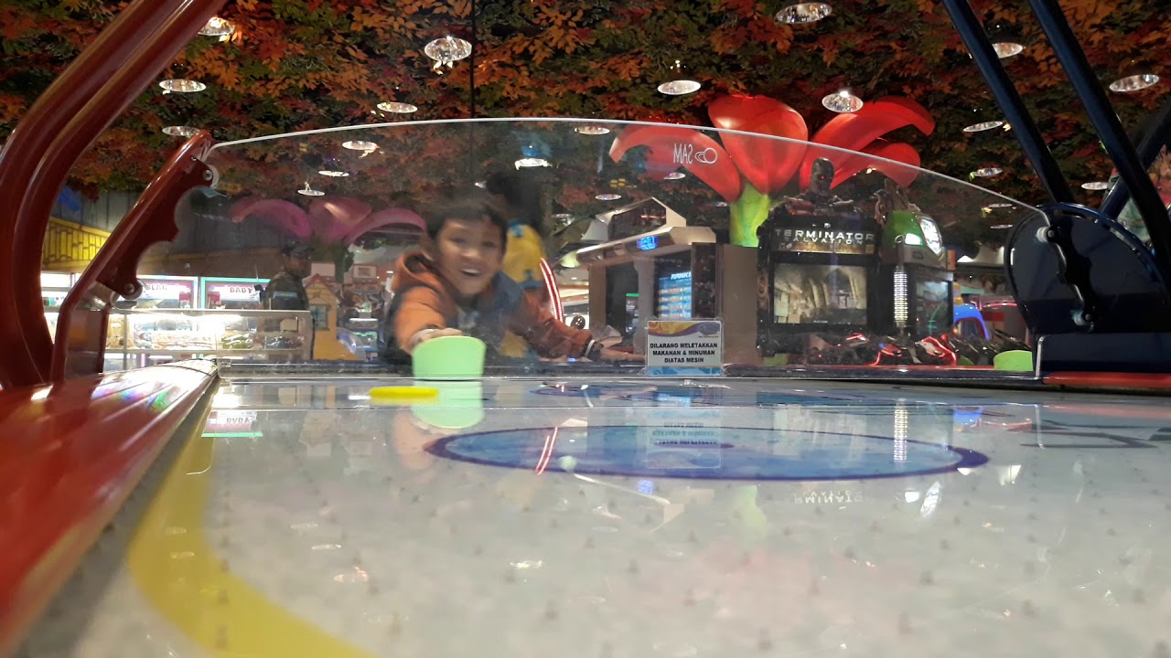 Bermain di time zone - YouTube