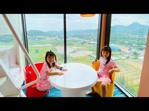 Ep28 HolidayInn Vananava (Kid suite Room)