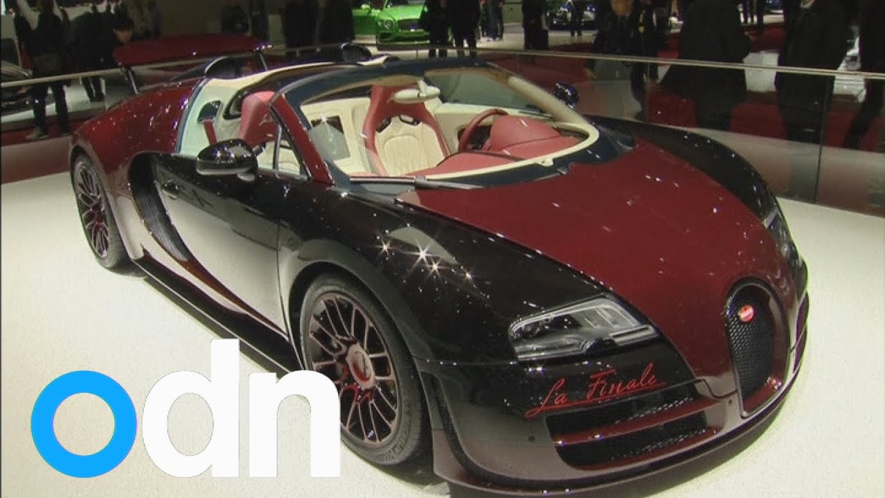 Bugatti display final Veyron in Geneva - YouTube