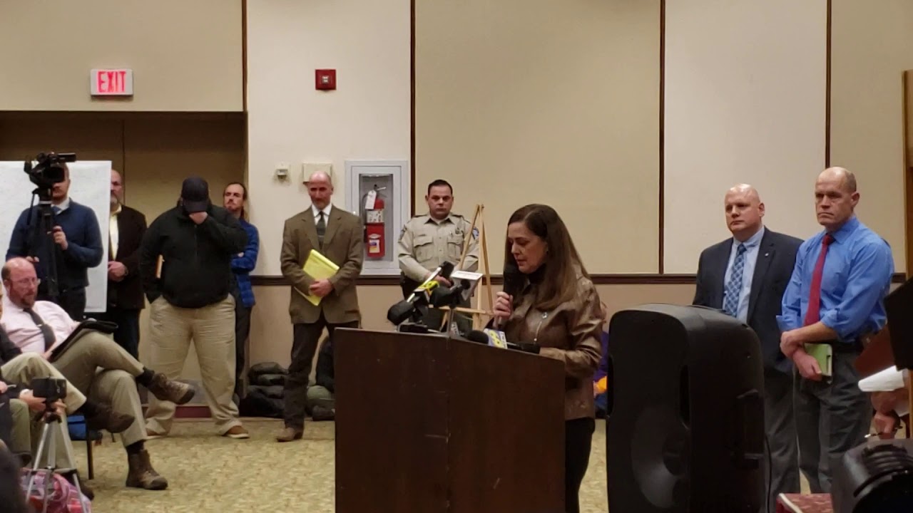 State Sen. Lisa Baker discusses Francis E. Walter Dam - YouTube