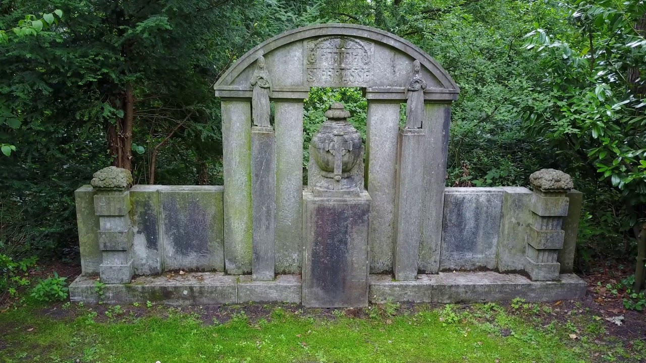 Sennefriedhof Bielefeld - YouTube