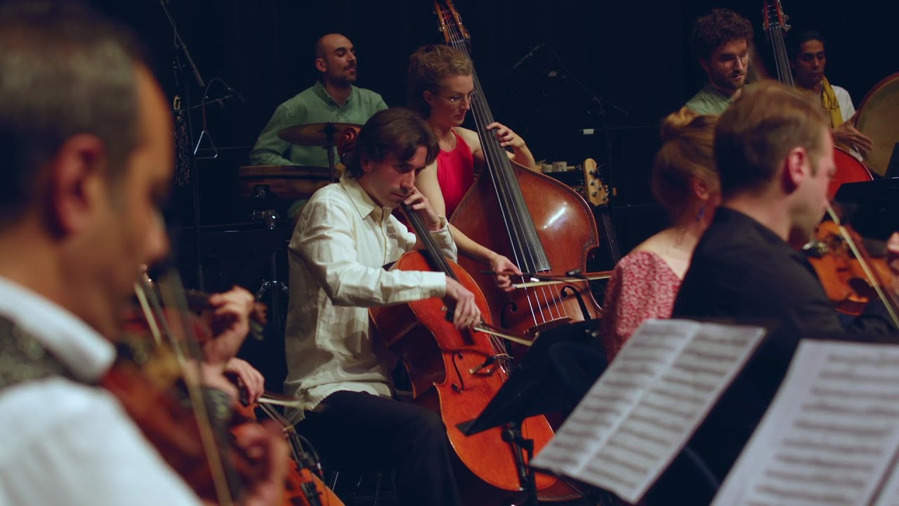 Bridges Kammerorchester: Gabriel Mientka - Istanbul (Live at Capitol ...