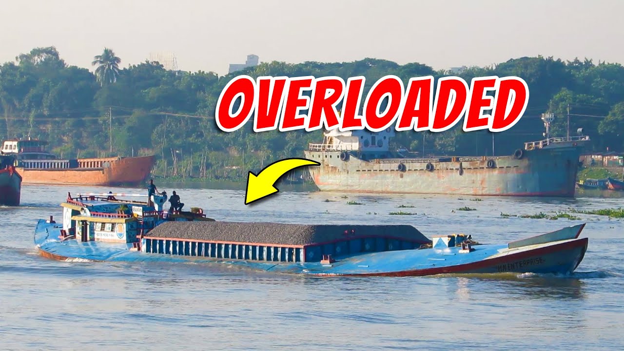 Overloaded Bulkhead Boat MM ENTERPRISE | Gravel Carrier | Gravel Stone ...
