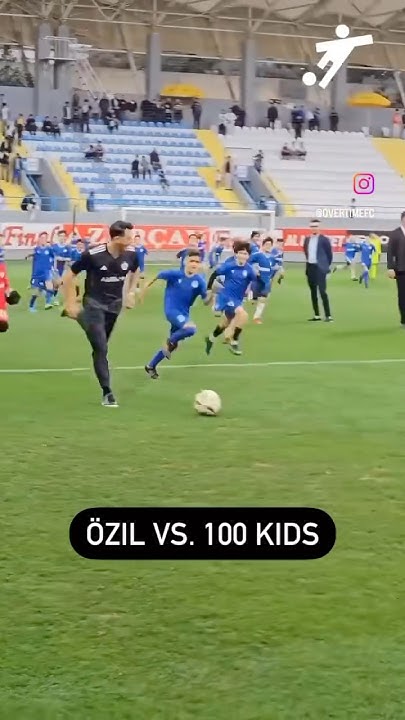 Ozil vs 100 kids🔥😳 #shortvideo #viralvideo - YouTube