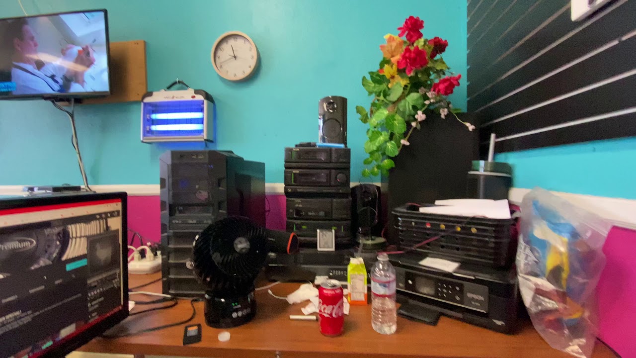 A Quick view of my work office - YouTube