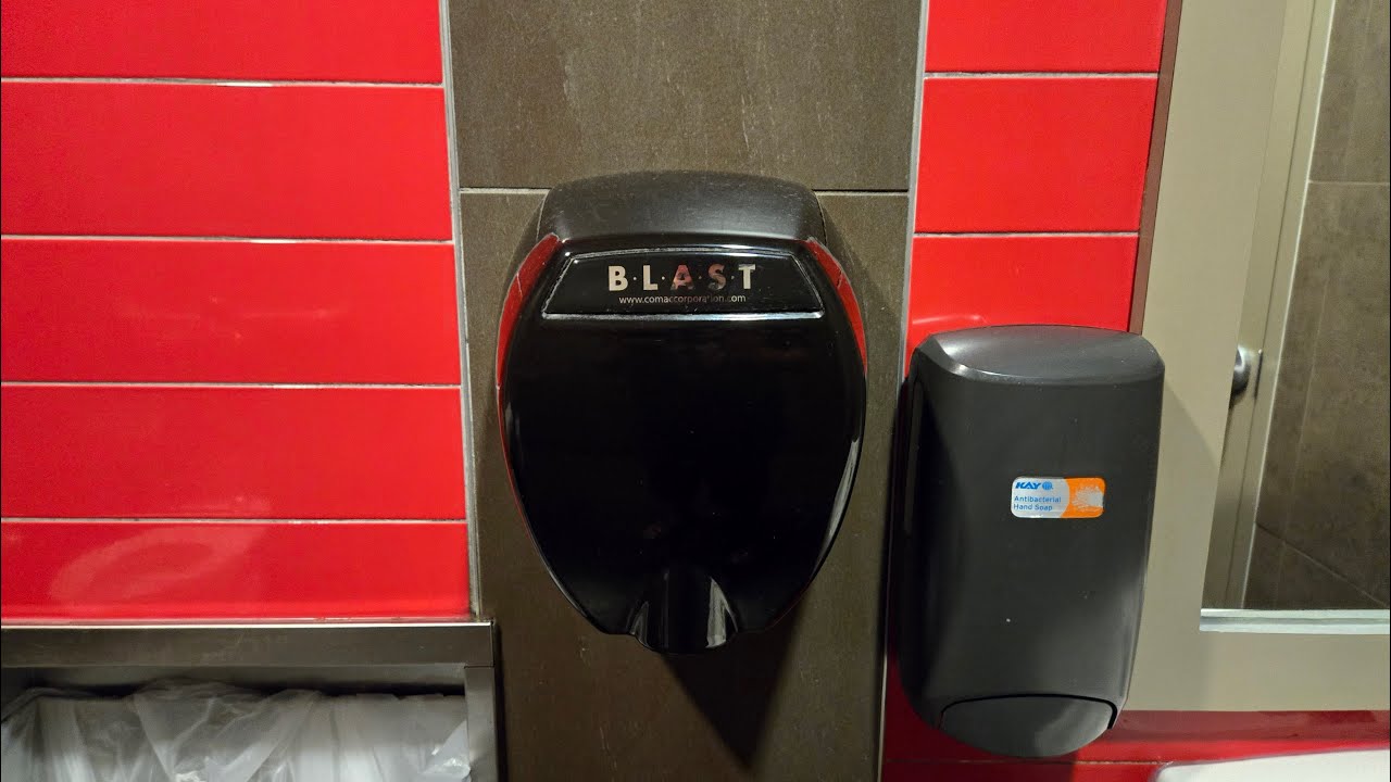 Comac Blast | McDonald's, Taylor Rd | Niagara-on-the-Lake, ON - YouTube