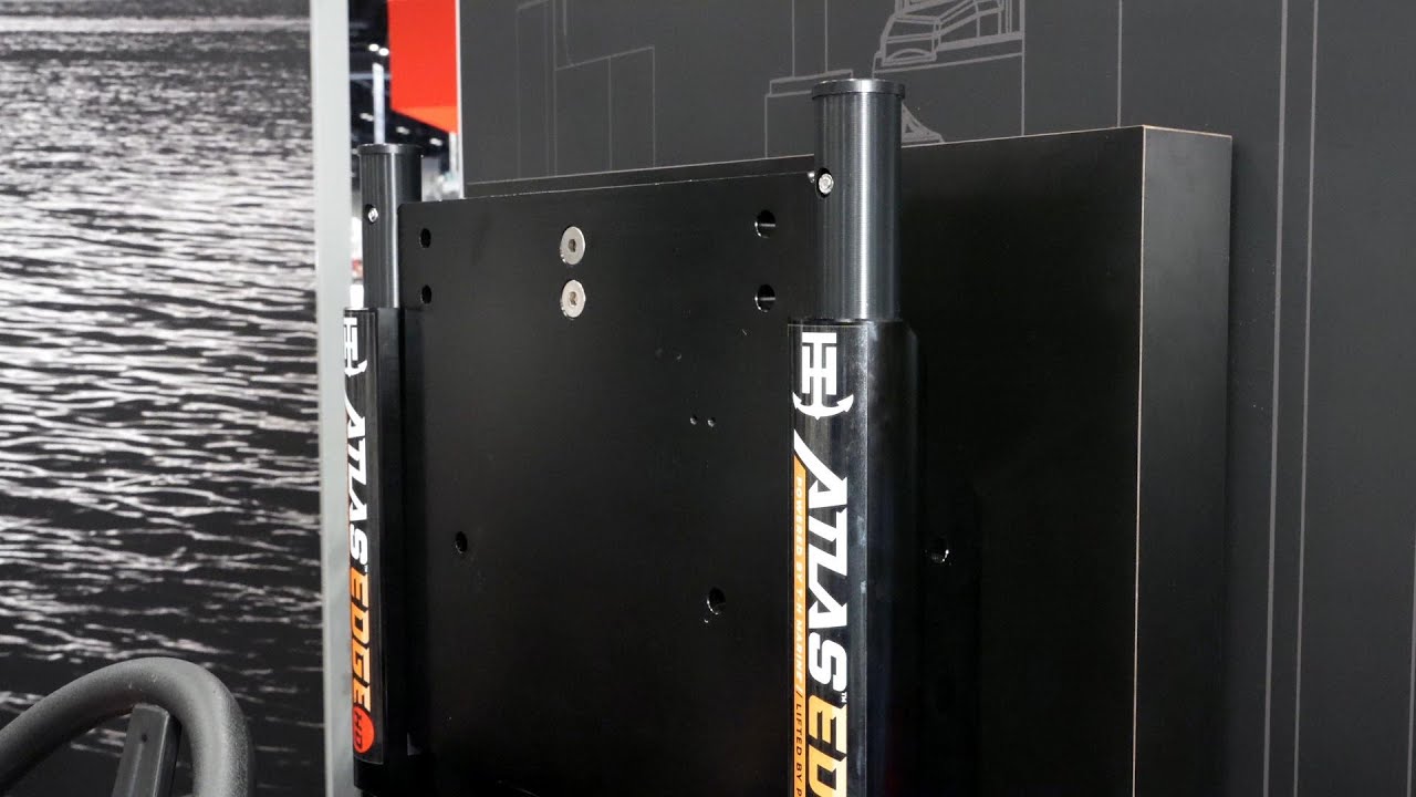 Meet the New ATLAS™ EDGE Jack Plate Lifted by Power-Pole - YouTube