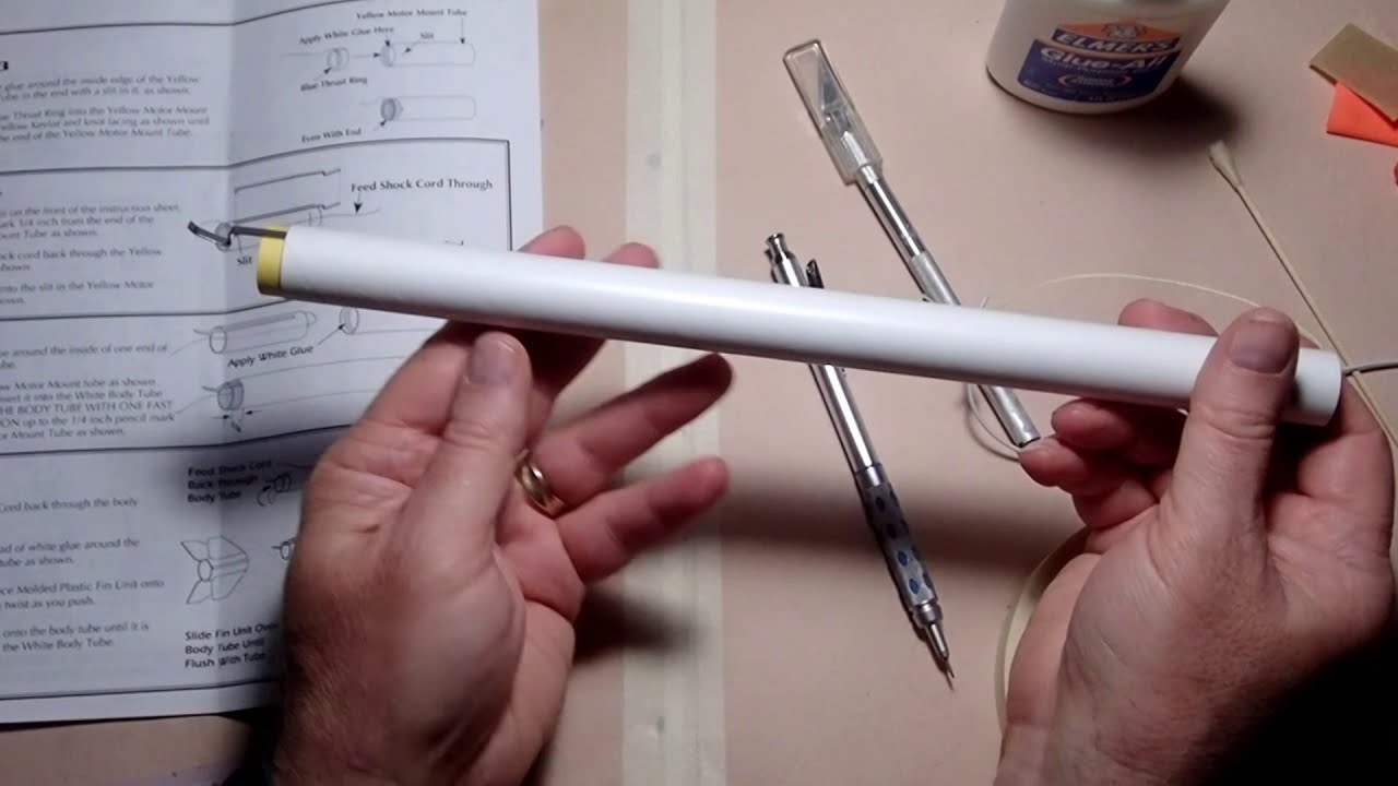 Quest “Starhawk” model rocket assembly - YouTube