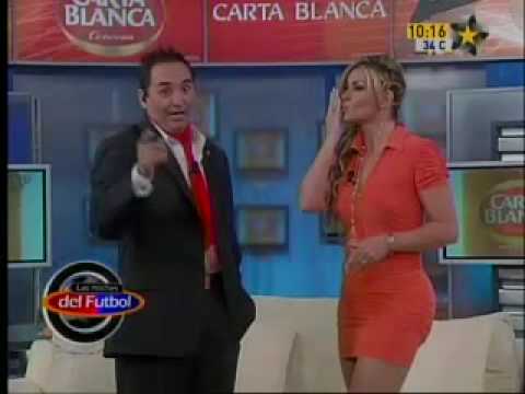 PATY ESTRADA en las noches del futbol - YouTube