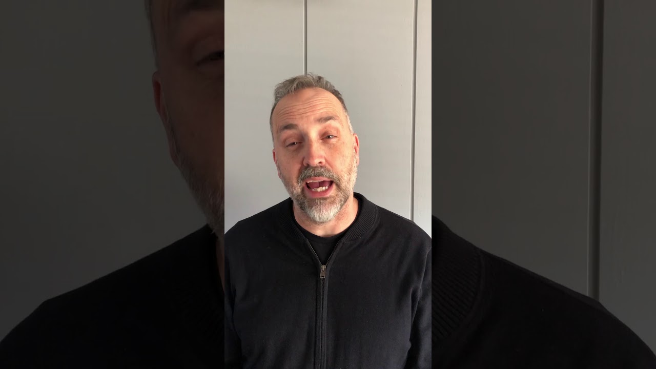 Stephen Collis performs "Yes I Do Want to Punch" - YouTube