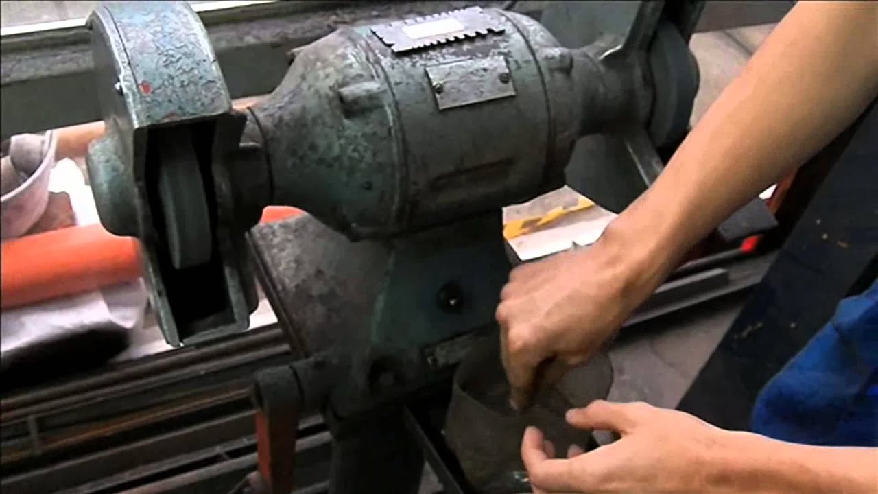 Buenas Practicas: Afilado de herramienta de corte: Buril - YouTube