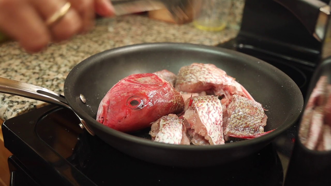 Run Down (rondon) Stew caribeño🌴 - YouTube