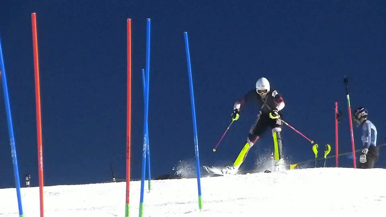 Alpin slalom ski crash - Hintertux - YouTube