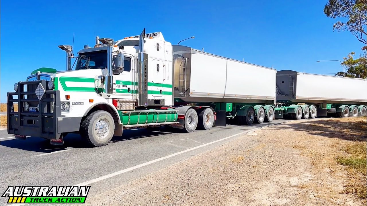 Kenworth T659 grain truck turning - YouTube