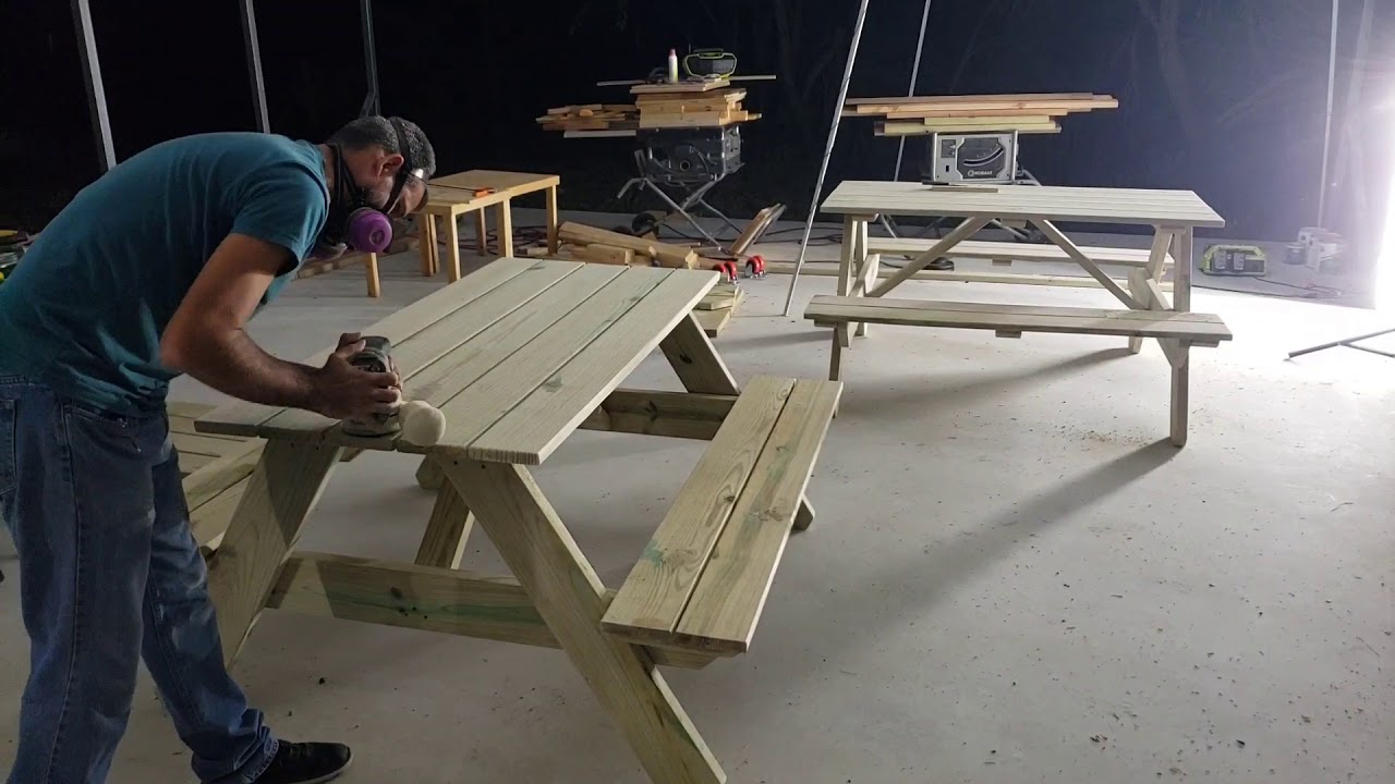Picnic tables with hidden screws by Little Manger Woodshop - YouTube