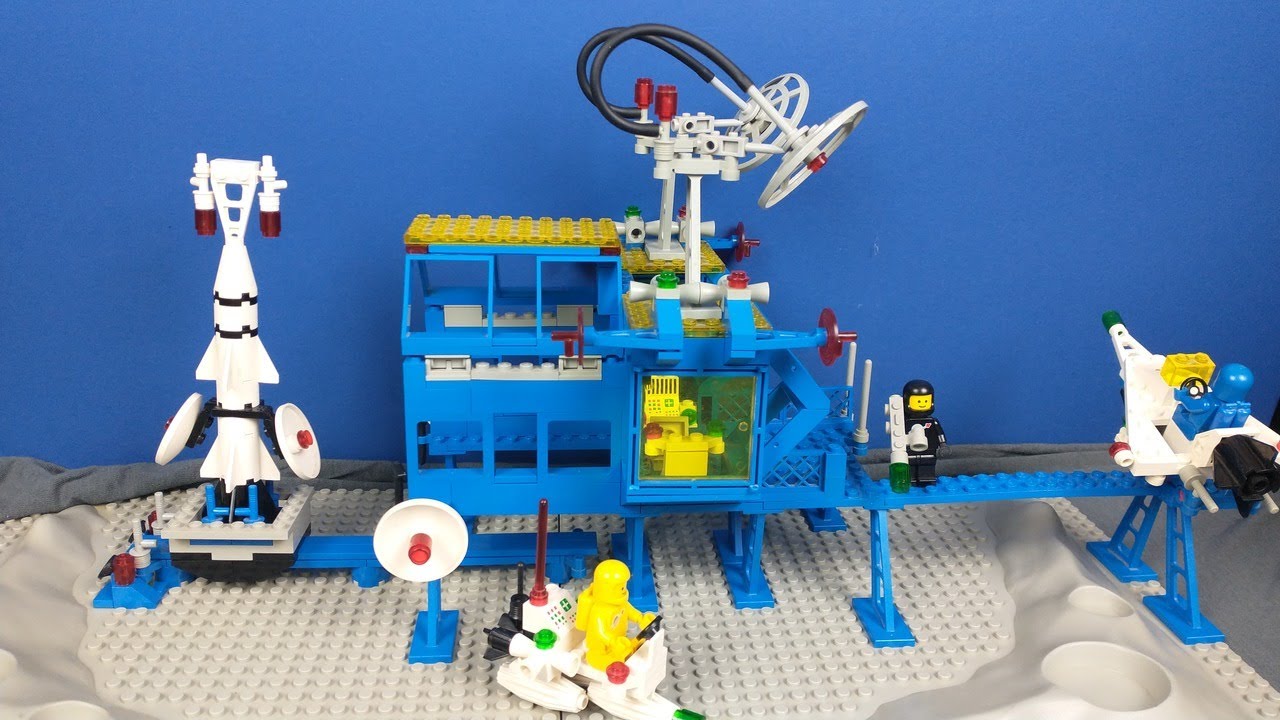 Recenzja - LEGO Space 6971 - Inter-Galactic Command Base - YouTube