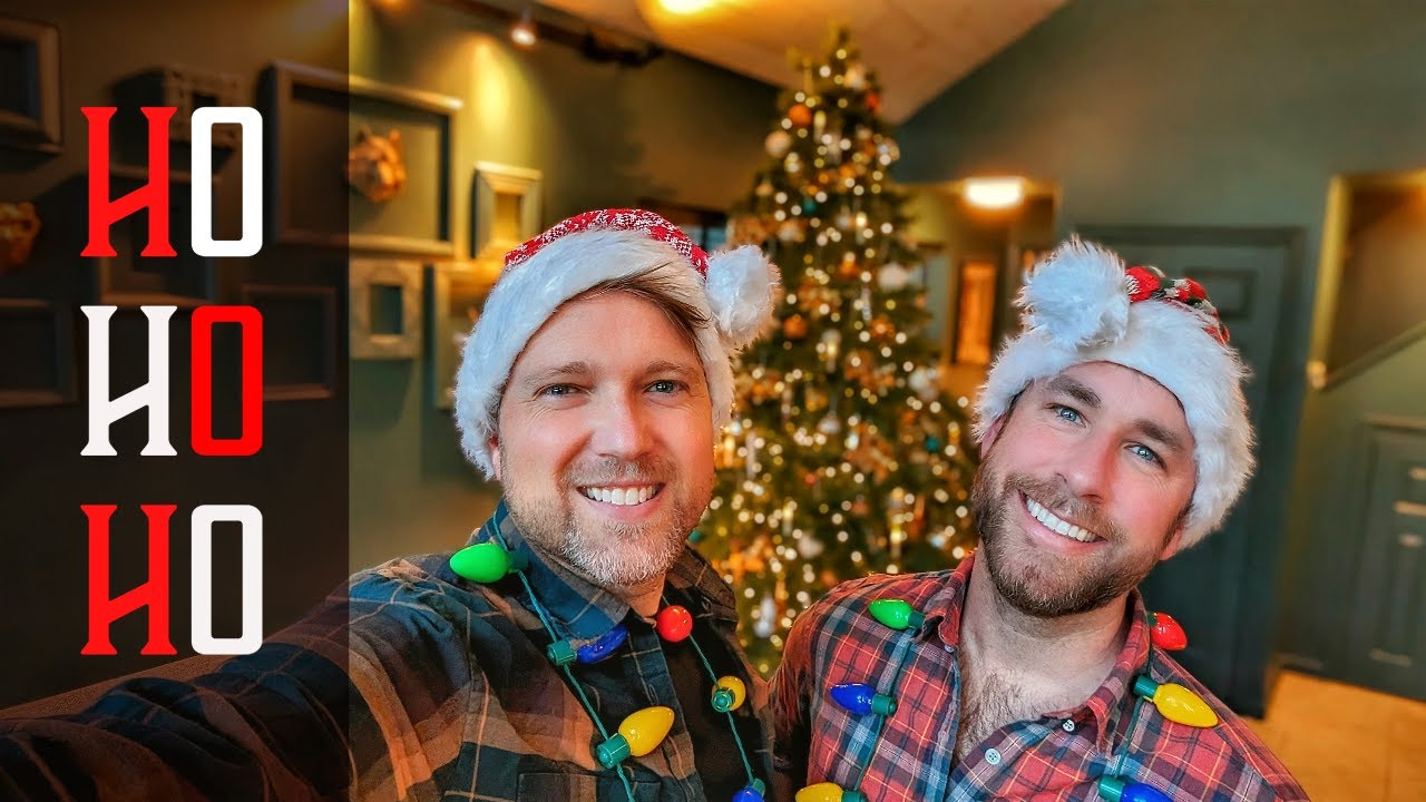 Christmas Holiday Decorating with Todd and Rob at the Mountain House ...