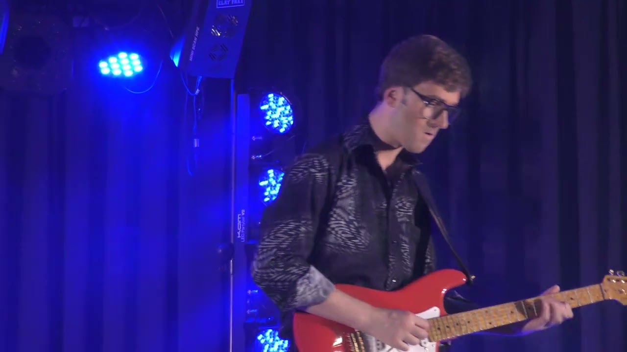 Shadowing Hank. 33 Wonderful Land Scarborough Gala 19 June 2022 ...