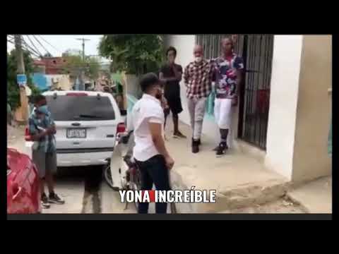 el marido de yeraldin le rompe los cristales del carro del chulo