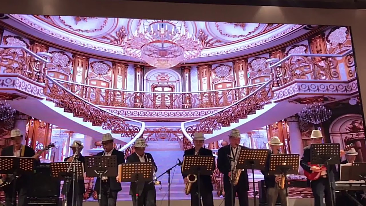 Trumpet Cha Cha Cha/The Golden Jazz Band - YouTube