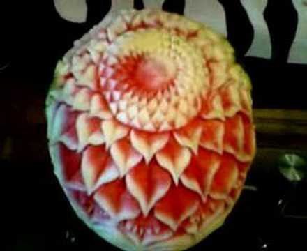 watermelon carving,pepene sculptat by TIRON GABI [romania] - YouTube