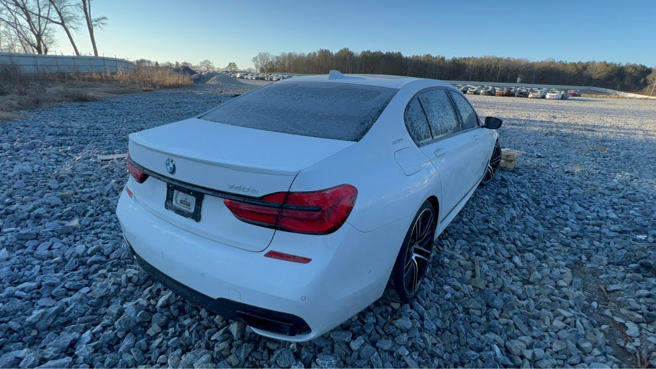 I FOUND THE NEW BMW 74Oe HYBRID IN EXCELLENT CONDITION AT COPART! *THIS ...