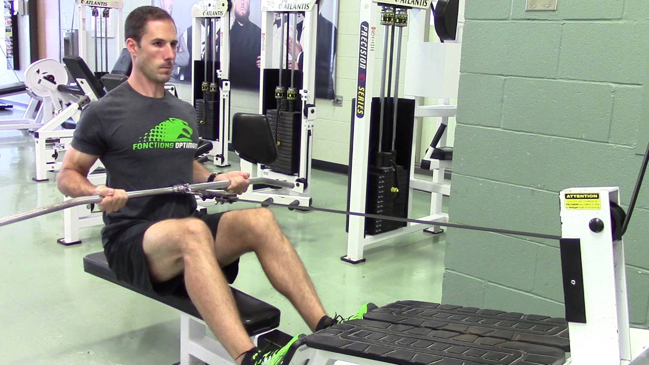 Tirade horizontale à la poulie avec barre droite prise supination - YouTube