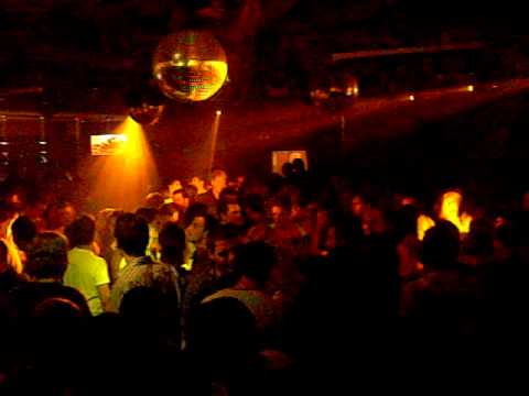 conil de la frontera... ICARO (vacaciones mañegas 09) - YouTube