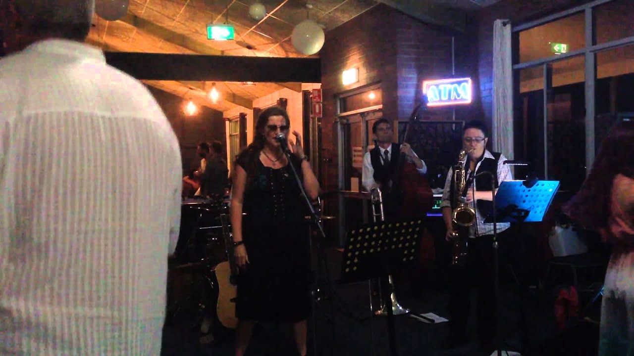 Trombone Kellie Gang 'Hound Dog' - 2016 - YouTube