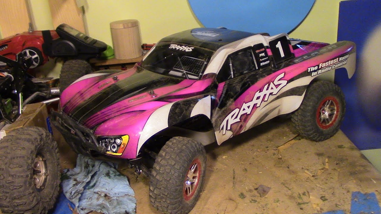Upgrading a PINK Traxxas SLASH 4x4 - YouTube